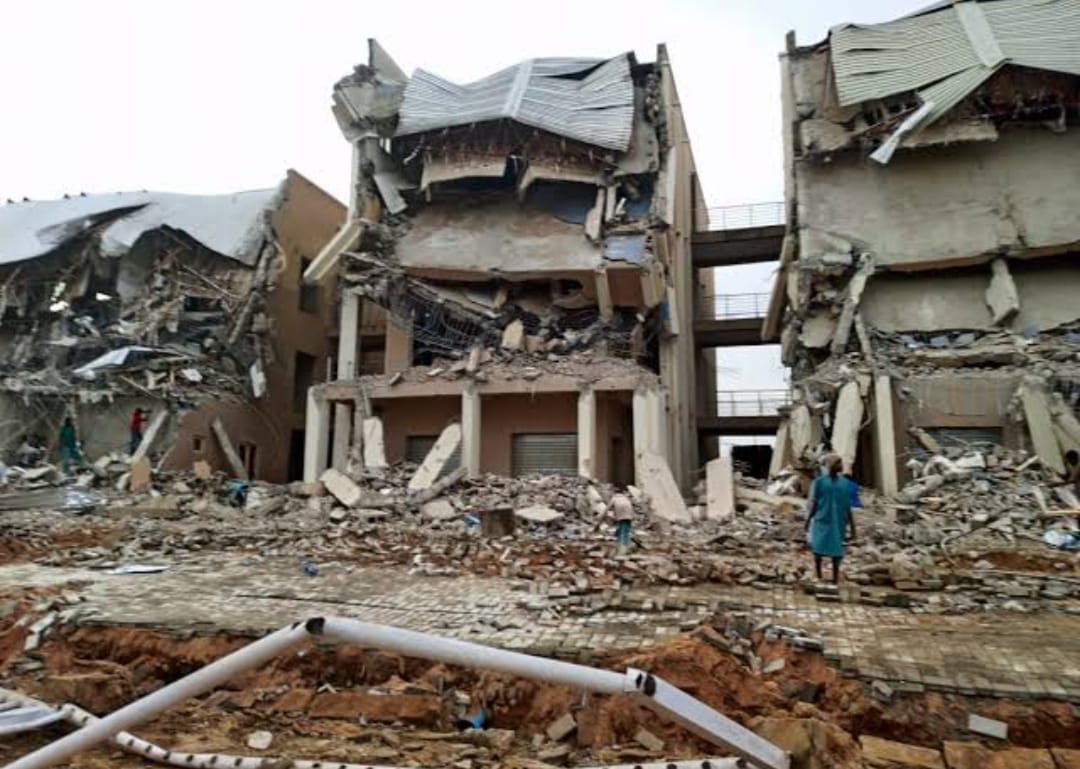 Ancient Kano walls to be rebuilt with debris from demolition sites ...