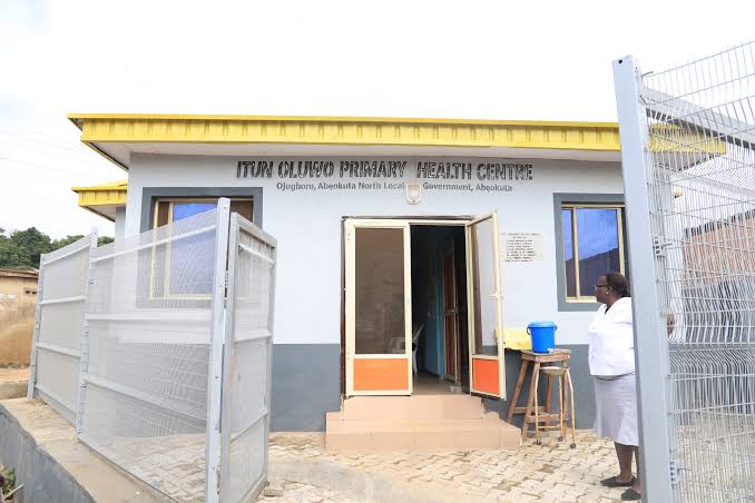 Tinubu approves setting up of Fellows Programme | To construct 8,800 ...